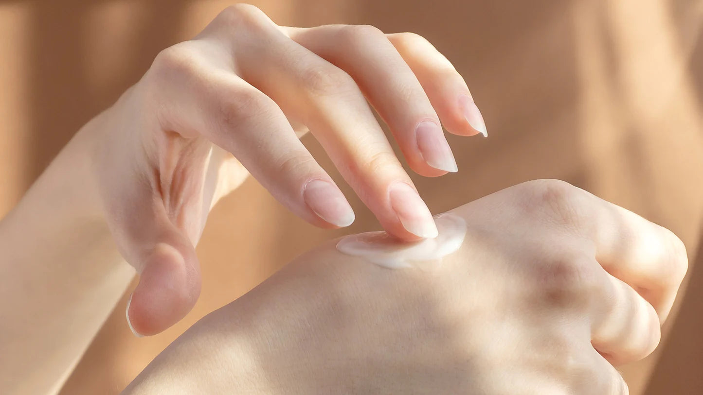 Guide to Hand Care: Tips for Soft Hands – mypaume.com